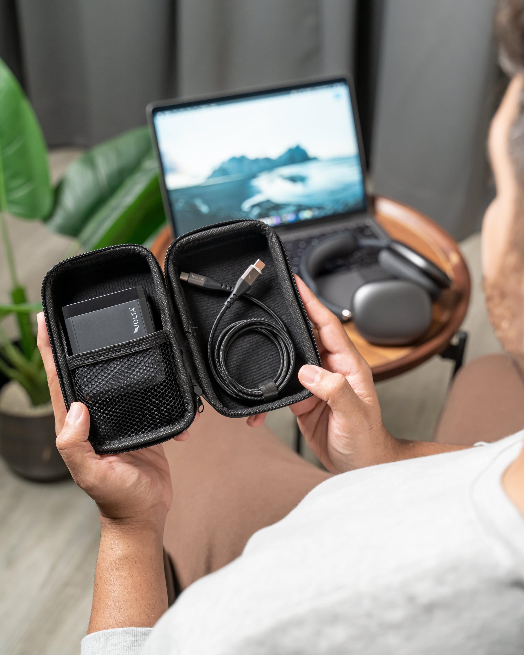 Volta Carry Case